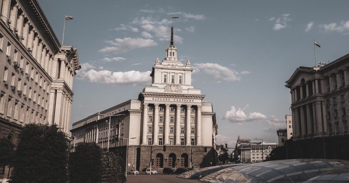 Bulgaria: no consensus, public disappointment and fragile future ...